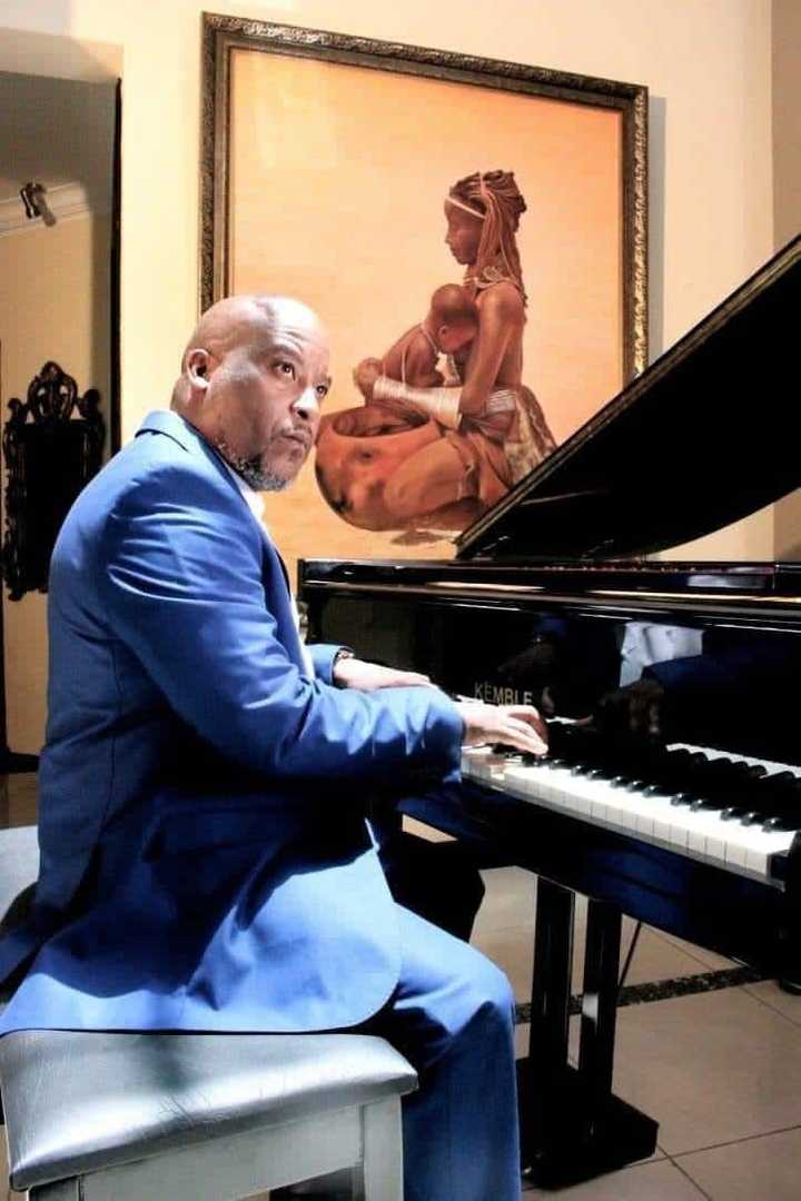 Sipho Mbele's biography: Meet Mzansi's most talented man - Briefly.co.za