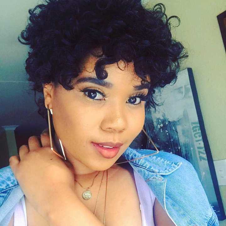 Chomee bio: age, boyfriend, family, songs, albums, profile, is she ...