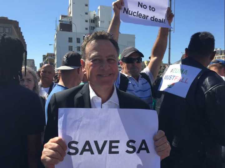 Tony Leon biography: age, family, DA, ambassador, books, fightback and ...