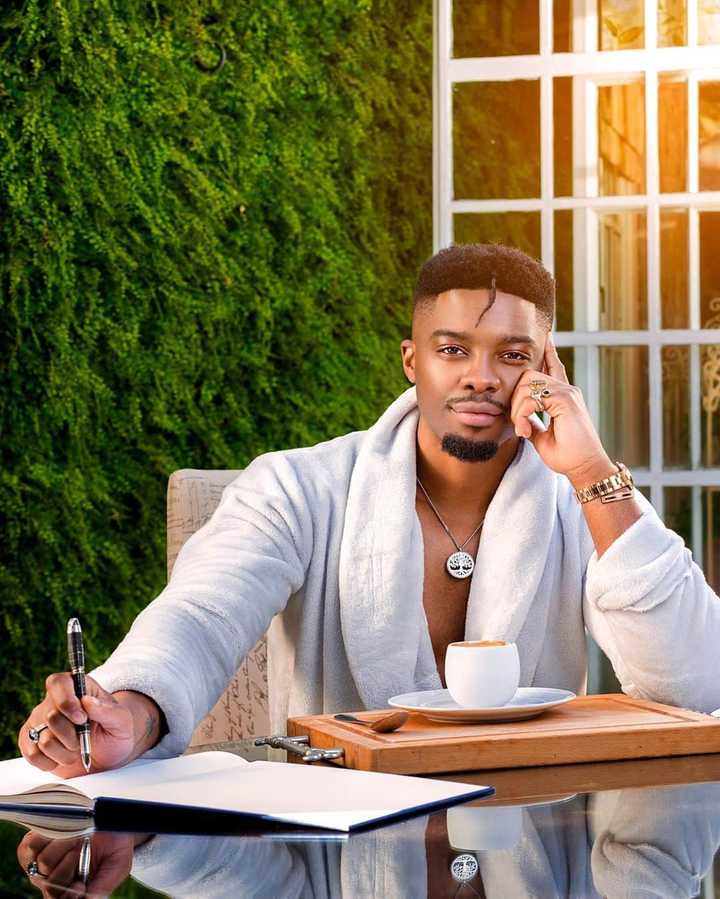 Tino Chinyani bio: age, baby, wife, parents, nationality, pictures ...